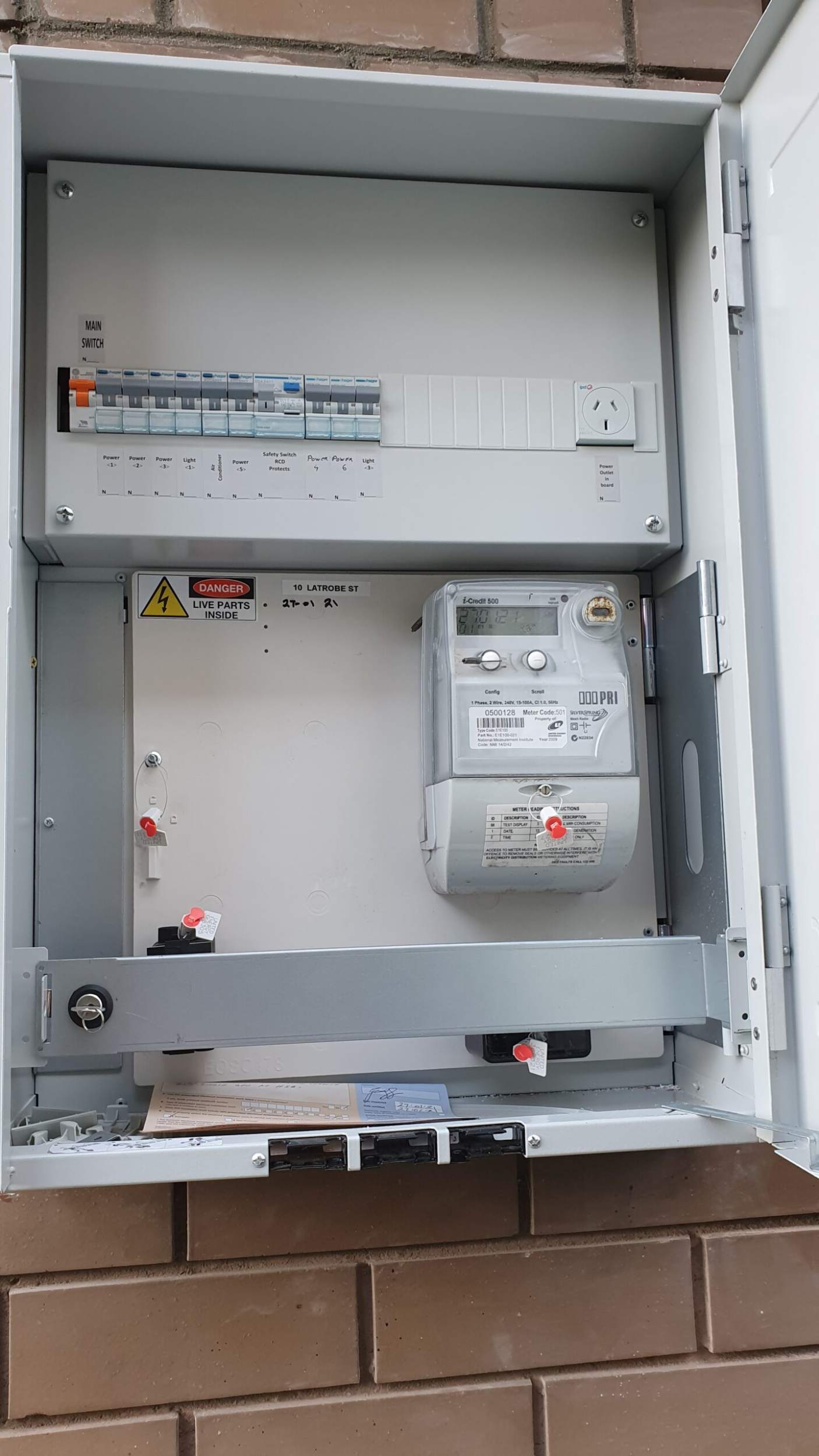 Electrical safety check (Residential tenancy) - Electra Electrics
